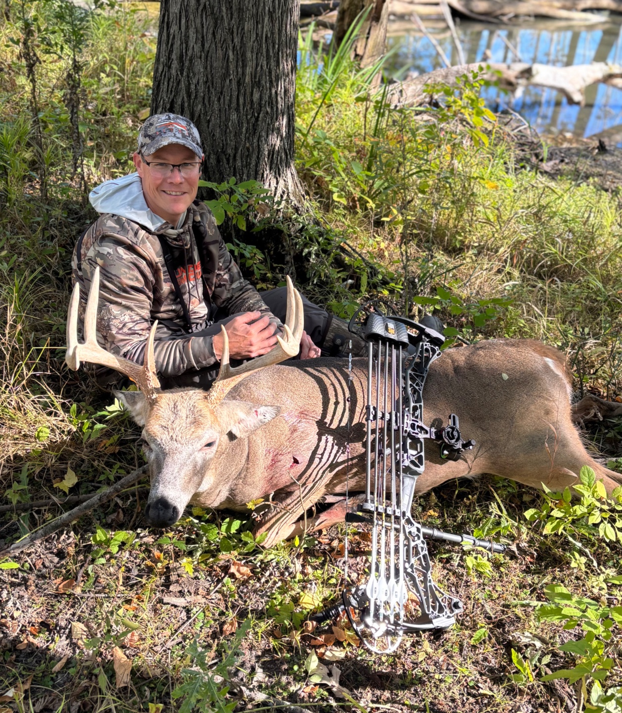 Mike Cal - MI Buck Pole